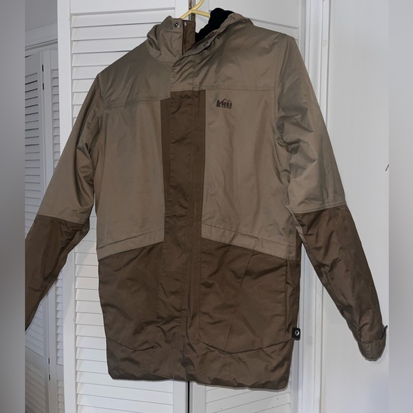 REI | Jackets & Coats | Rei Coop Kids Brown Insulated Winter Coat Snow ...